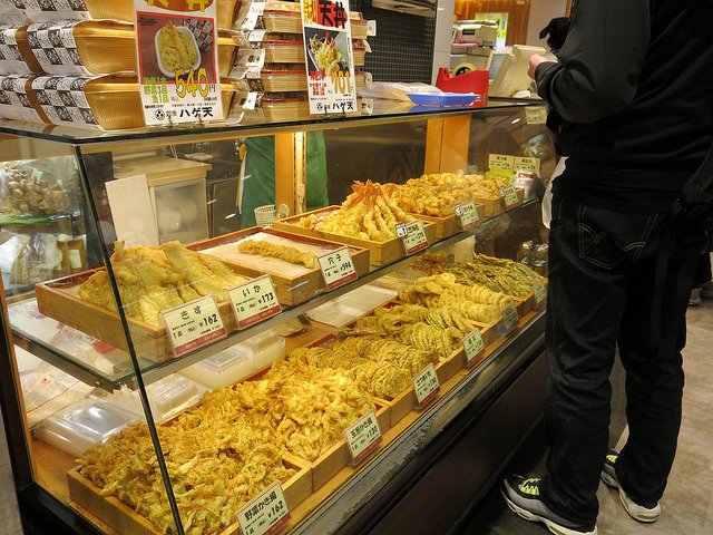 Depachika, the Underground Food Paradise! - Get Around Japan
