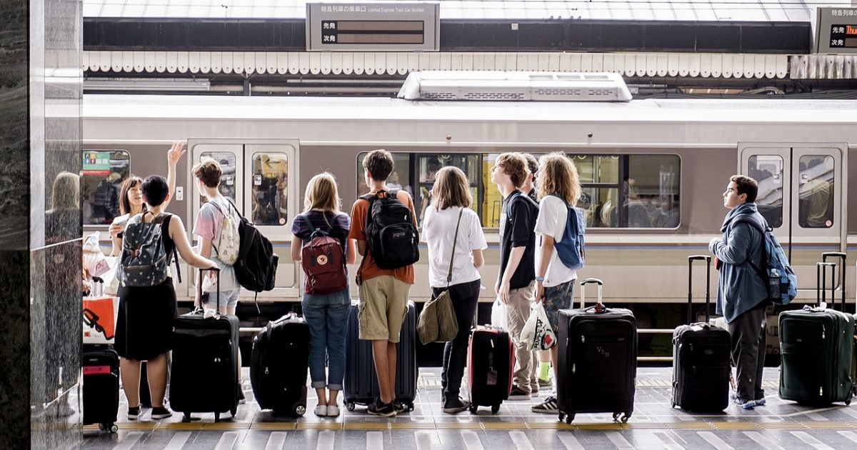 Quick Tips for Train Manners in Japan – Get Around Japan